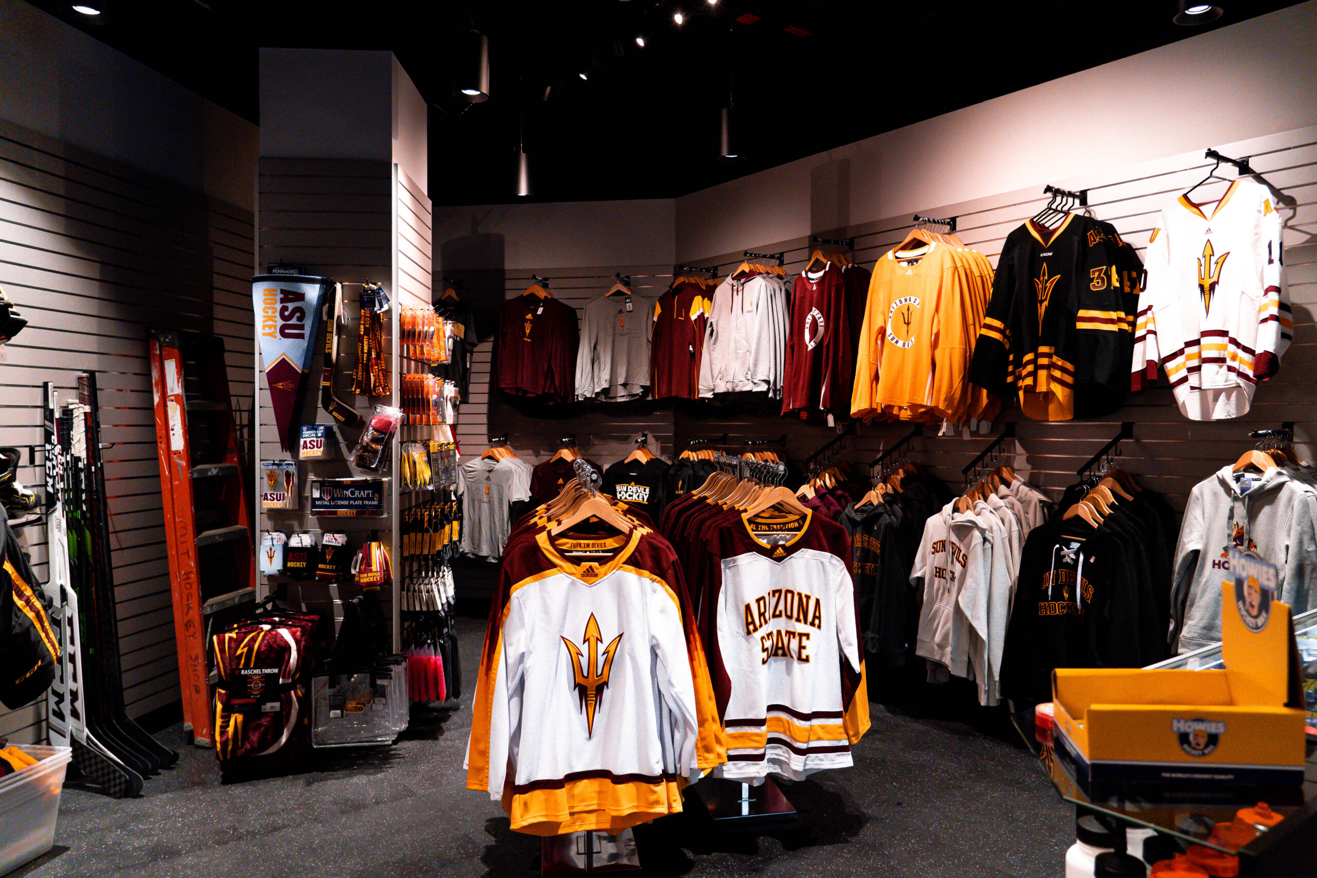 MACU Comm Iceplex - Mullett Arena ASU